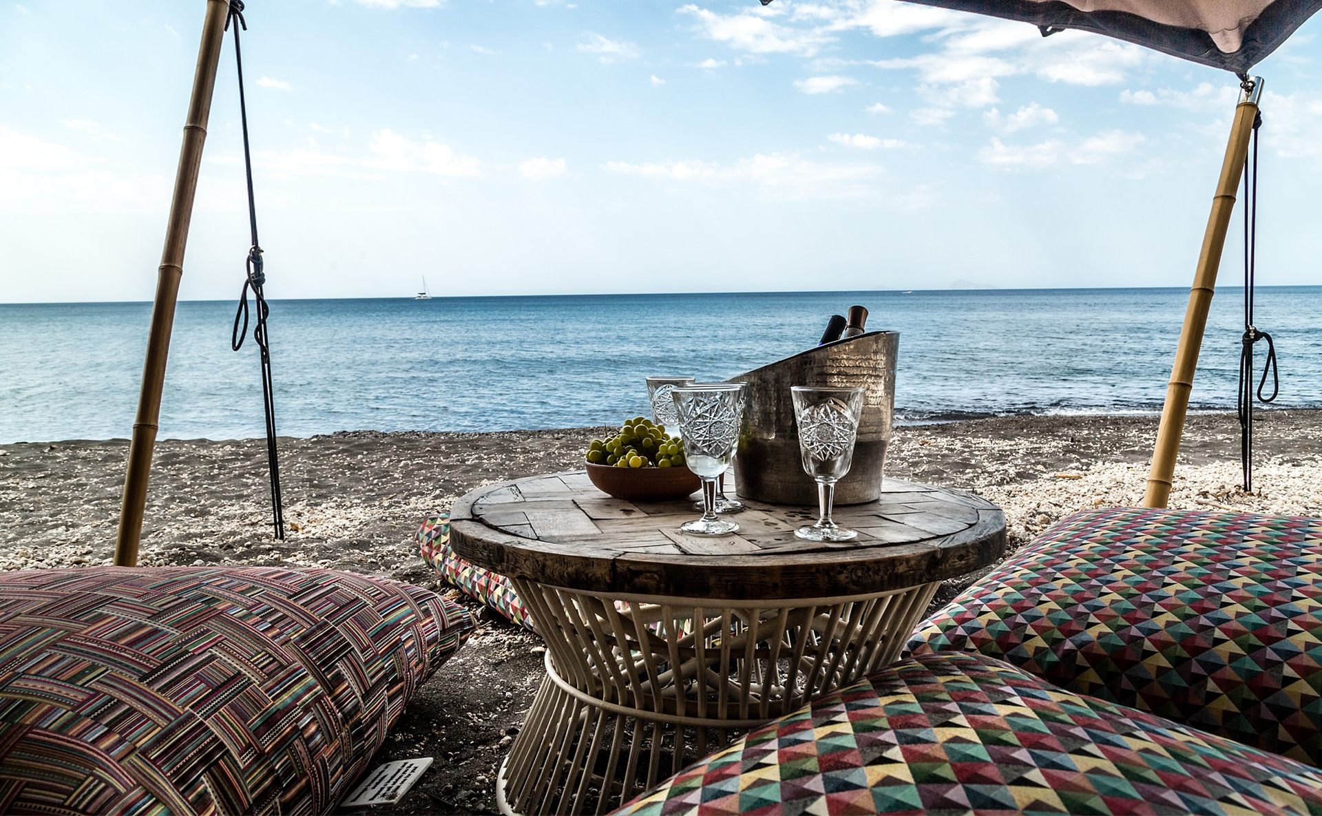 Santorini Beach Bars - Luxe Vacay